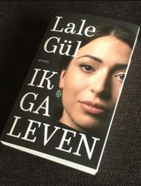 Bekende Nederlanders steunen bedreigde schrijfster Lale Gül - NU Actueel